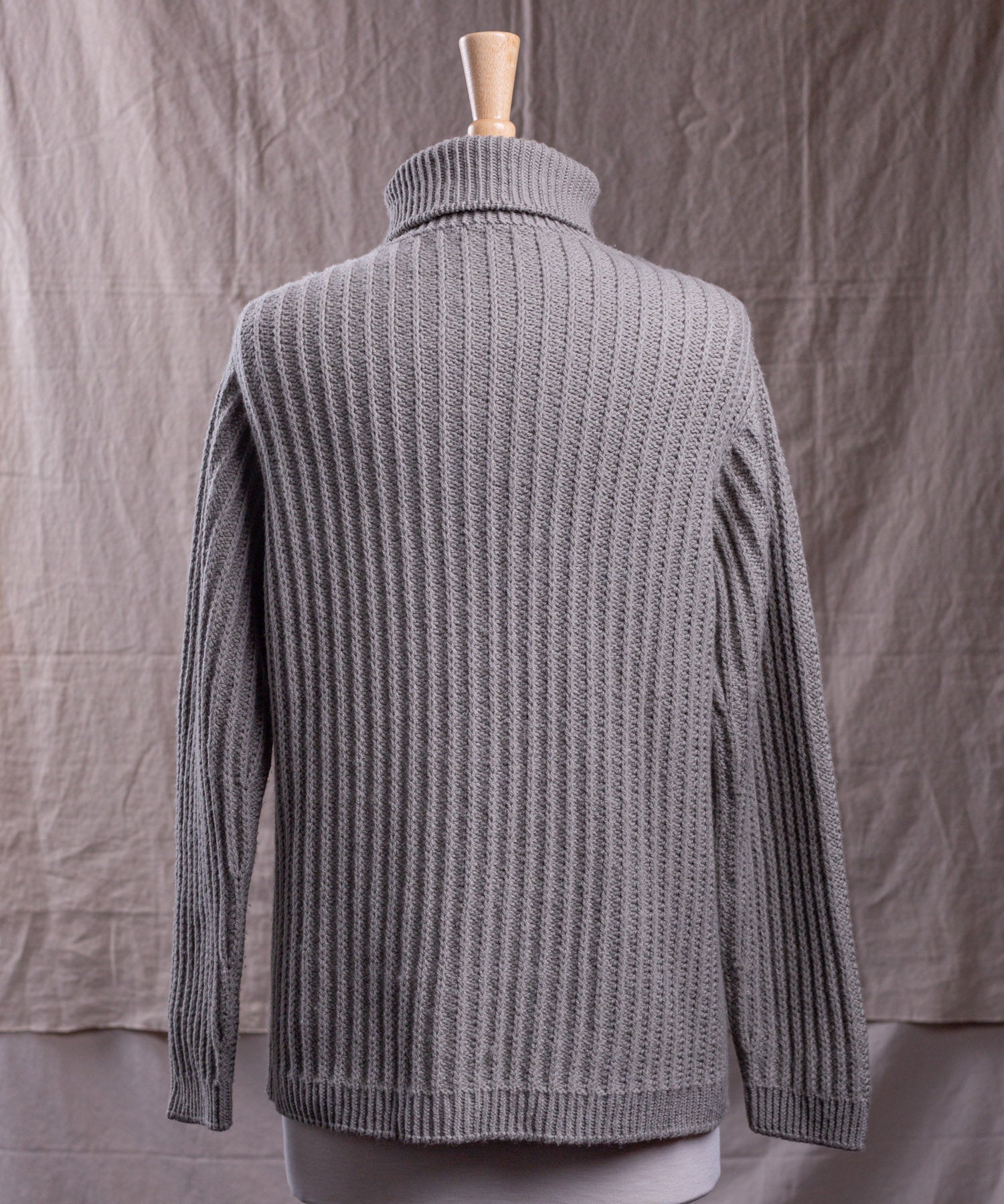 Nila Pullover | Handknit Design Sample | Brooklyn Tweed