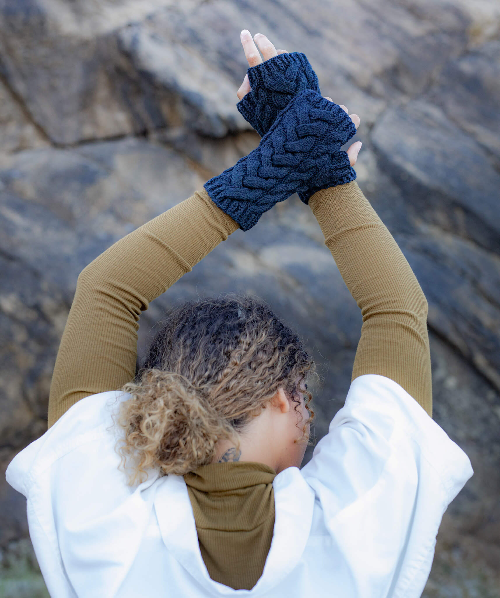 Ballantine Fingerless Mitts | Knitting Pattern by Fiona Alice ...
