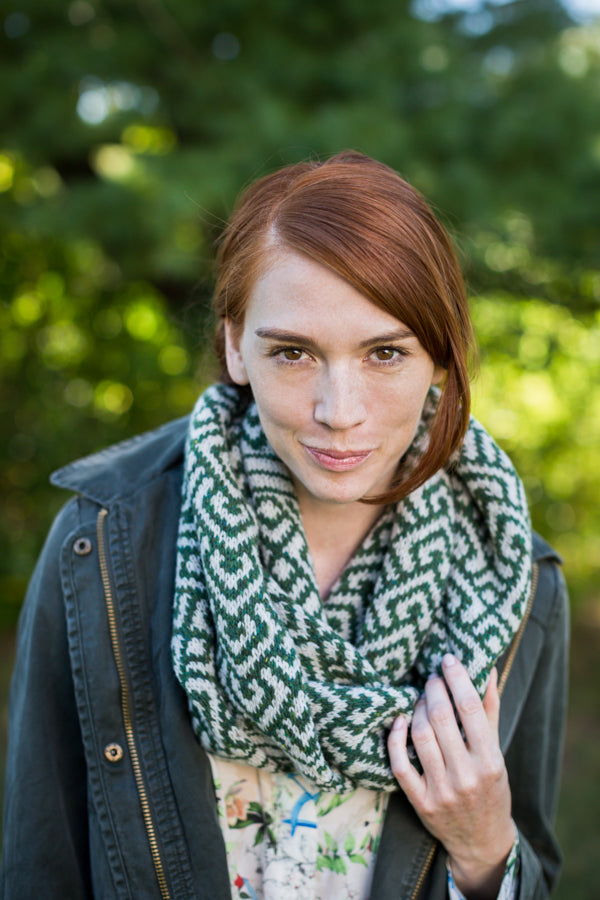 Maurits Cowl | Knitting Pattern by Andrea Rangel | Brooklyn Tweed